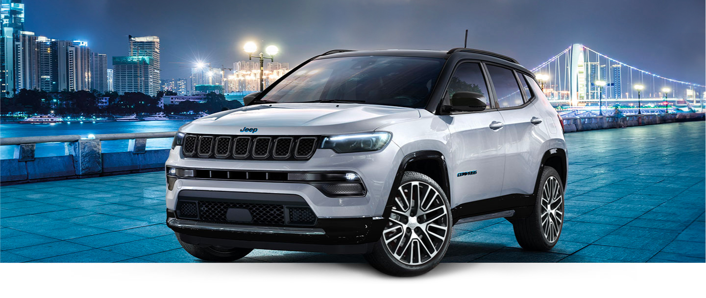 Jeep® Compass 4xe Plug-in-Hybrid | Még modernebb SUV